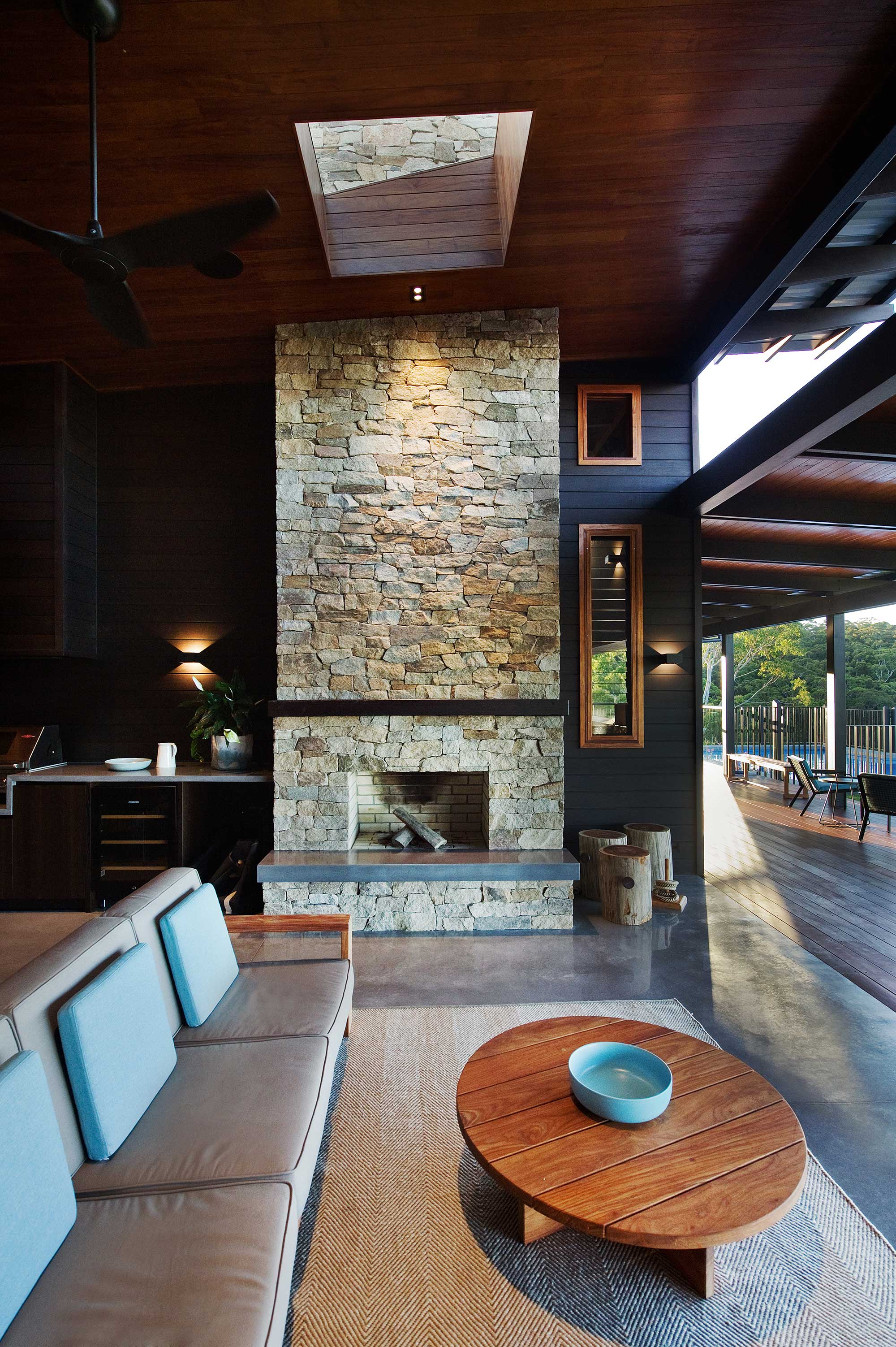 Concrete-mixed-element-sunshine-coast